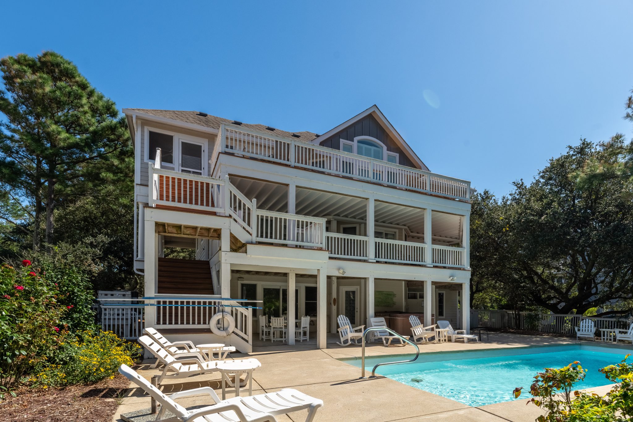 Authentic Outer Banks Experience: Hotel vs. Vacation Rental | PD